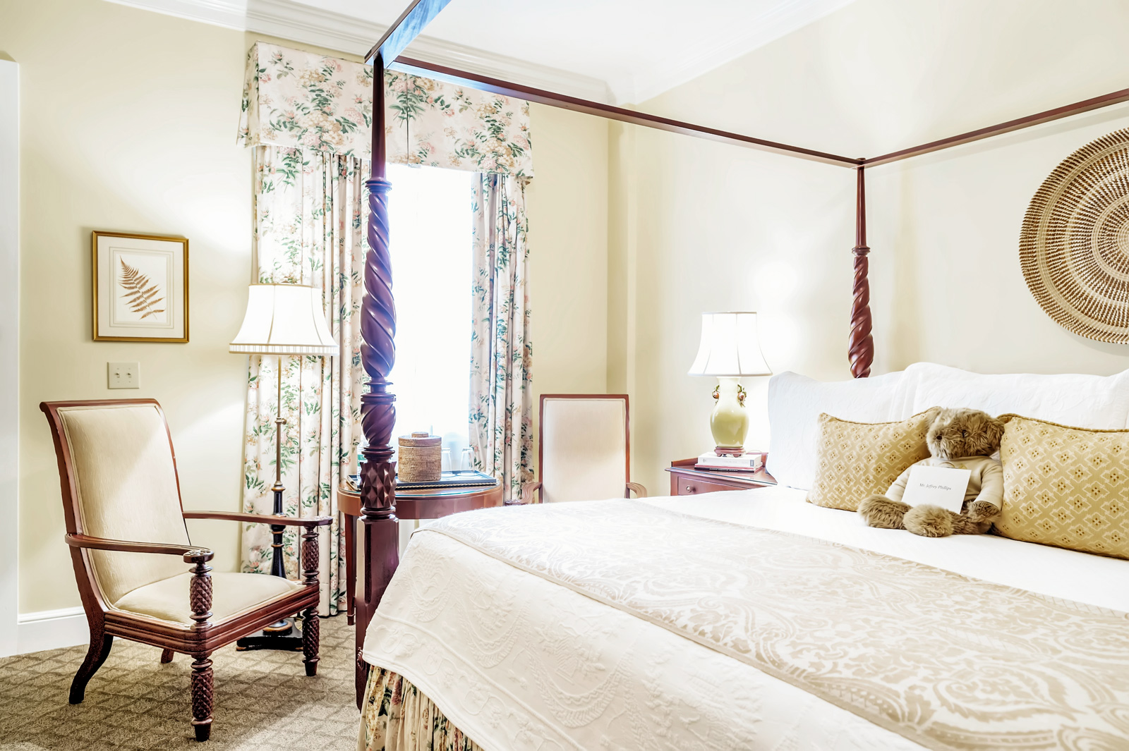 Piazza King Hotel Room in Charleston, SC | Planters Inn Charleston